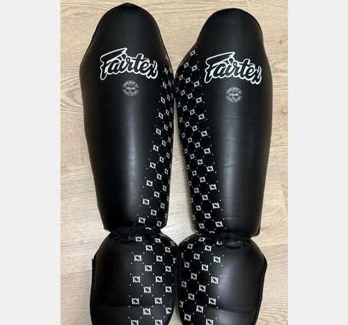 Защита голени для единоборств Fairtex