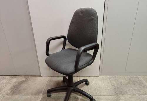 Кресло компьютерное Комфорт, ткань б/у 12-001
