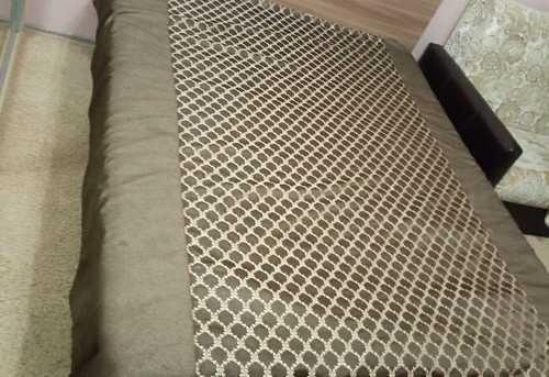 Кровать двухспальная с матрасом 180 205