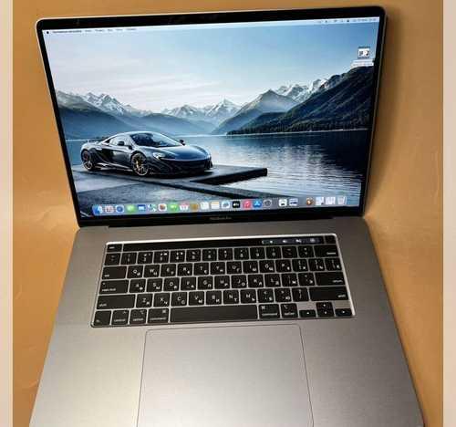 Новый MacBook Pro 16" i9/2.4GHz/64GB/1TB/31 цикл