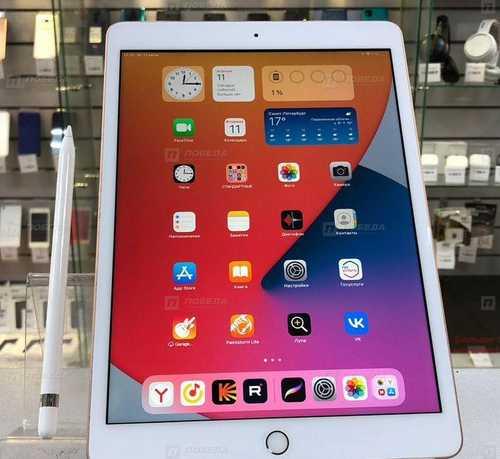 М4 Планшет Apple iPad (2020) 32Gb Wi-Fi