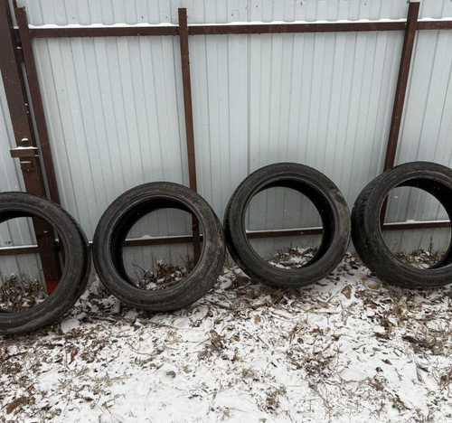 Kumho Ecsta PS71 235/45 R20