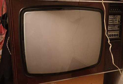 Телевизор ламповый Рубин-718