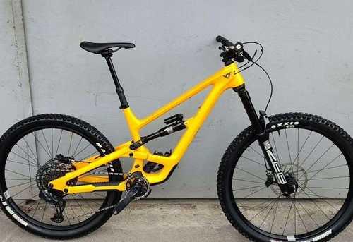 YT Capra Core 3 MX AXS 2023 M L