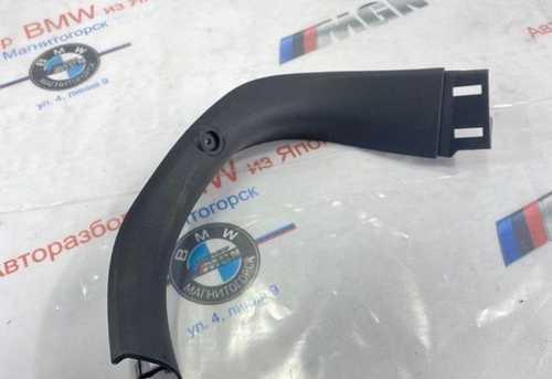 Обшивка крышки багажника задняя правая Bmw 1 F20