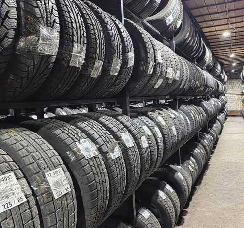Kumho Ice Power KW21 215/45 R17 M