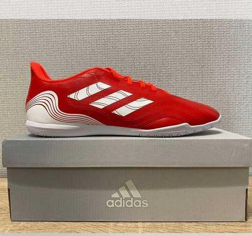 Футзалки Adidas FY6181