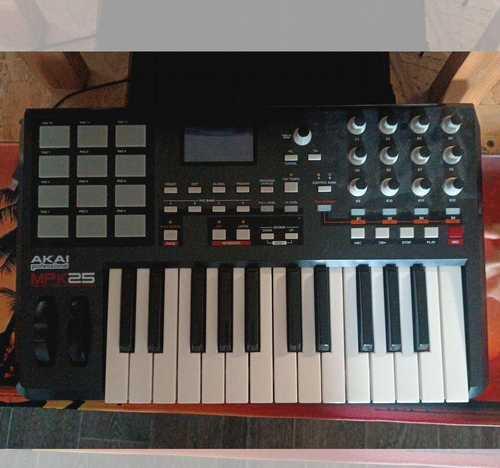 Midi клавиатура akai mpk 25