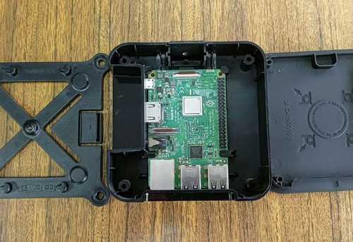 Микрокомпьютеры Raspberry Pi 3 model B