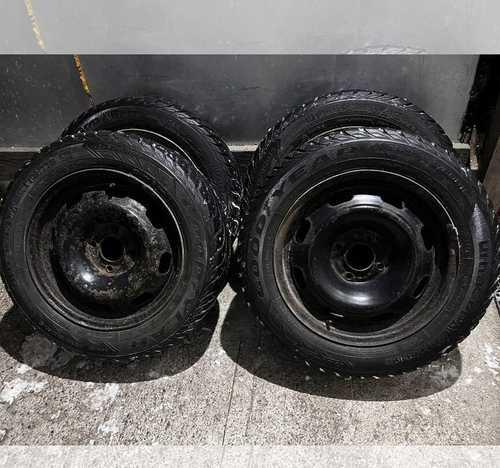 Зимние колеса Goodyear r15