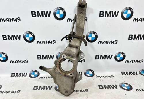 Поворотный кулак левый Bmw X5 E70 M57D30 2008