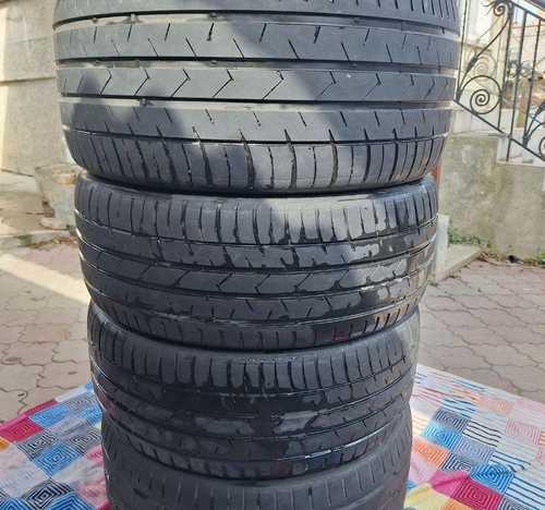 Kustone Passion P9S 275/40 R22 и 315/35 R22 111W