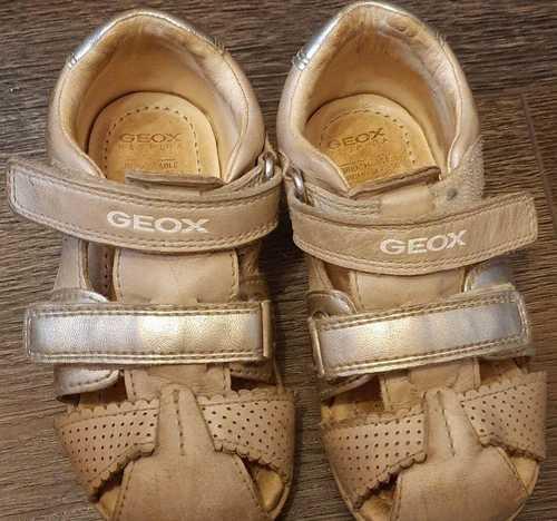 Сандалии geox для девочки 23