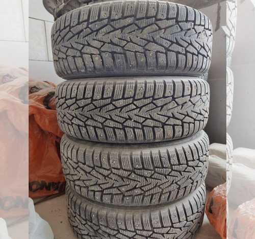 Nokian Tyres Hakkapeliitta 7 195/65 R15 95T