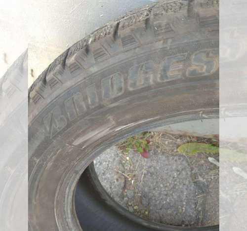 Bridgestone Blizzak Ice 205/60 R16