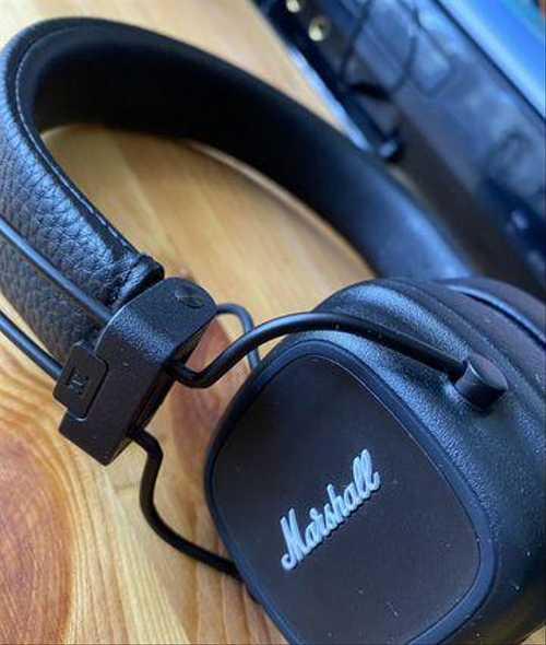 Bluetooth гарнитура Marshall Major IV черный