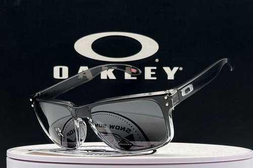Солнцезащитные очки Oakley Holbrook Dark In Fade