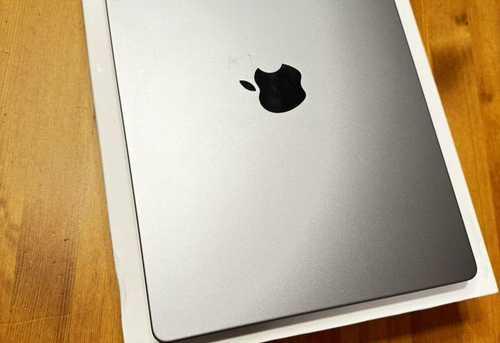 Macbook Pro 14 m2 Pro 16gb