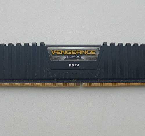 Оперативная память ddr4 8gb Corsair vengeance LPX