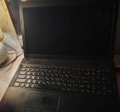 15.6" Lenovo G500, Core i3, RAM 4ГБ, 1000 ГБ, Radeon HD 8750M 2 ГБ
