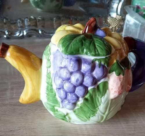 Чайник заварочный фарфоровый"фрукты"
