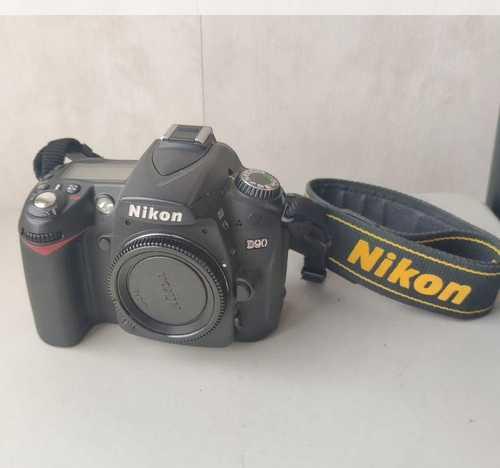 Nikon D90 (пробег 7 тыс) в идеале