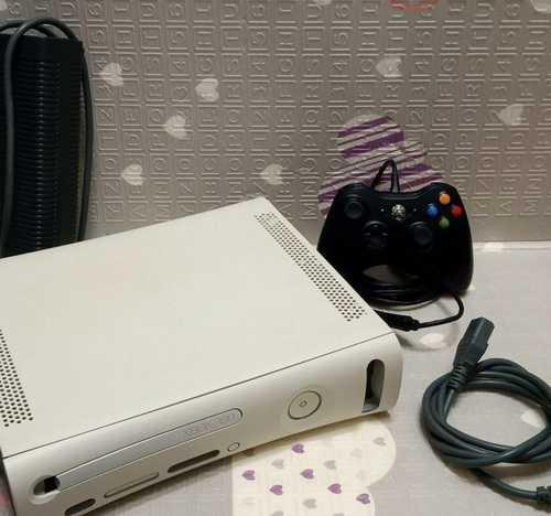 Xbox 360 fat freeboot 250 Gb