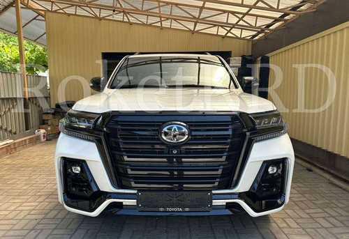 Рестайлинг Toyota Land Cruiser 200 Urban 2020 D5tE