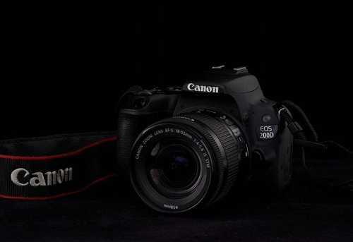 Canon EOS 200D 18-55mm f/4-5.6 IS STM + 4 аккума