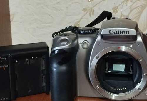 Компактный фотоаппарат canon 300D