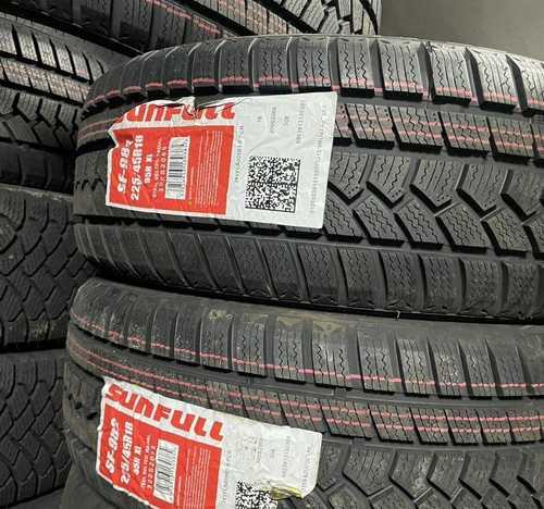 Sunfull SF982 225/45 R18 95H