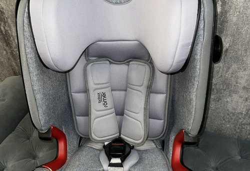 Britax Romer Advansafix 4 R Marble 9-36 кг