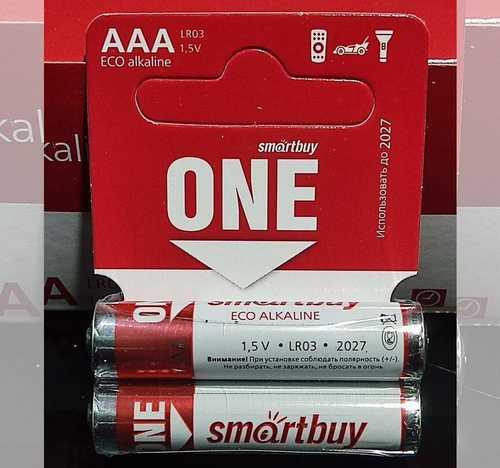 Две батарейки AAA Smartbuy One alkaline LR03