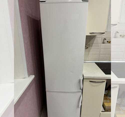 Холодильник Gorenje RK 41200W