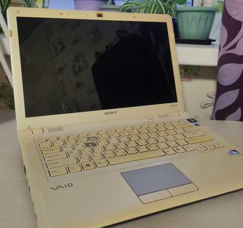 Ноутбук Sony Vaio PCG-61111v