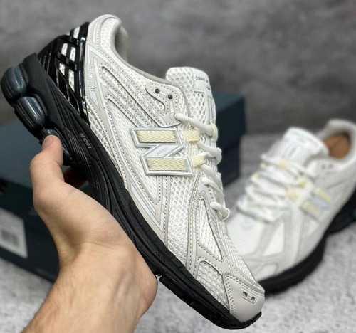 Кроссовки new balance 1906r