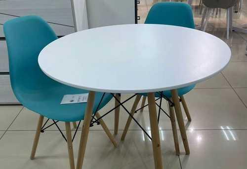 Стол обеденный 80 см стулья Eames