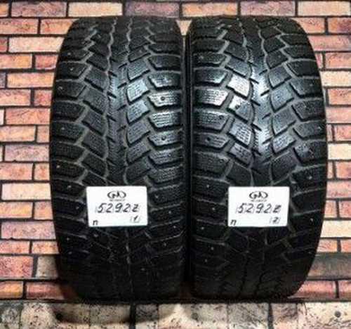 Kumho I'Zen Wis KW19 235/55 R17