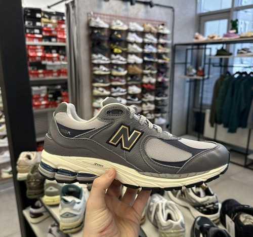 Кроссовки New Balance 2002R оригинал