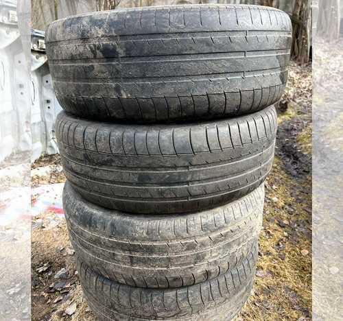 Michelin Latitude Sport 235/55 R17 99V