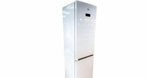Ру10 - Холодильник Beko rcnk356E20BW