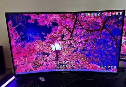 Gigabyte 31.5" G32QC A VA 2560x1440 165Hz