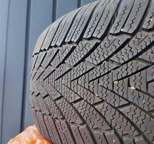 Grenlander IceHawke 1 225/50 R18