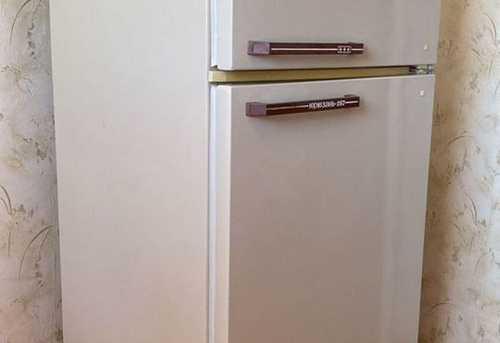 Холодильник Юрюзань-207