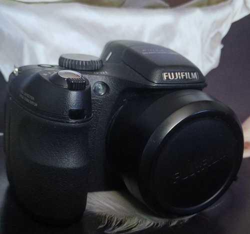 Фотоаппарат Fujifilm finepix s2000hd