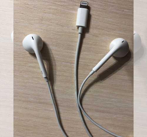 Наушники apple Earpods lightning