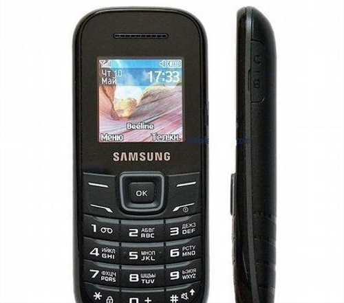 Кнопочный телефон без камеры Samsung E1200