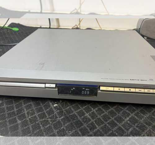 Dvd плеер sony HCD-SB300