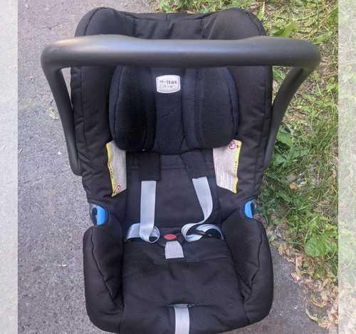 Детское автокресло 0-13кг britax baby safe plus-bx