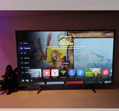 Телевизор hartens 43 SMART TV